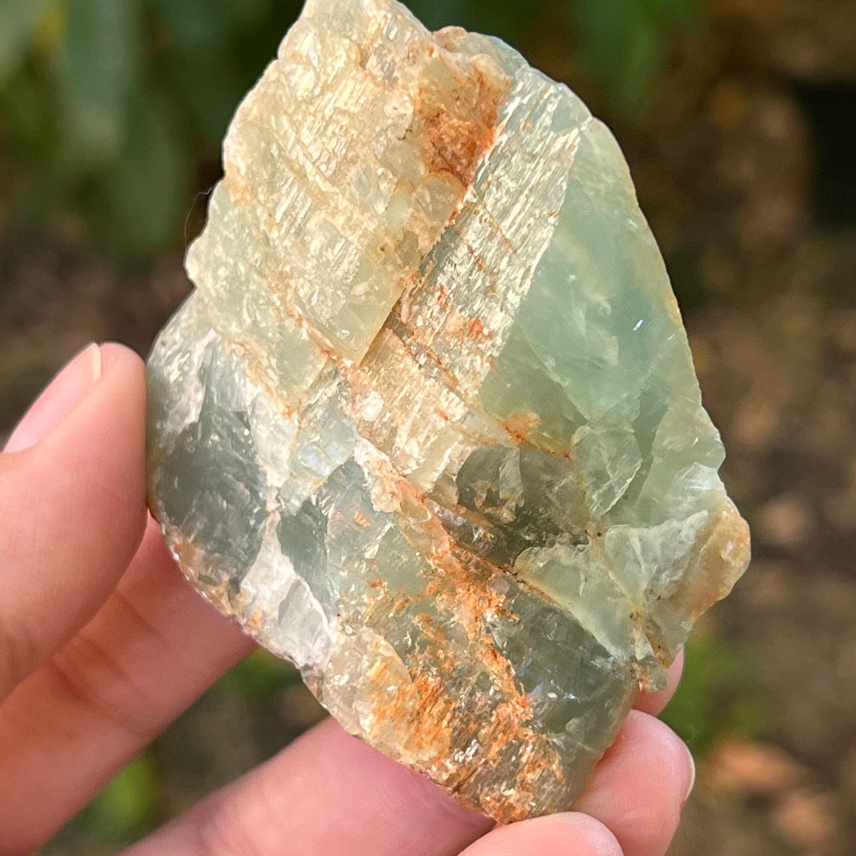 Acvamarin din Angola piatra bruta m2 – DRUZY