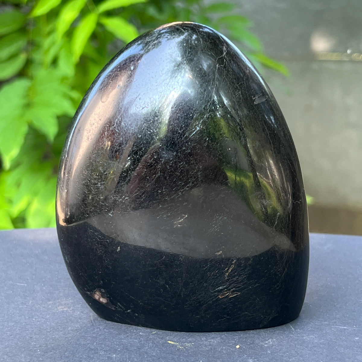 Turmalina neagra structura forma libera model 4a/2 din Madagascar – DRUZY